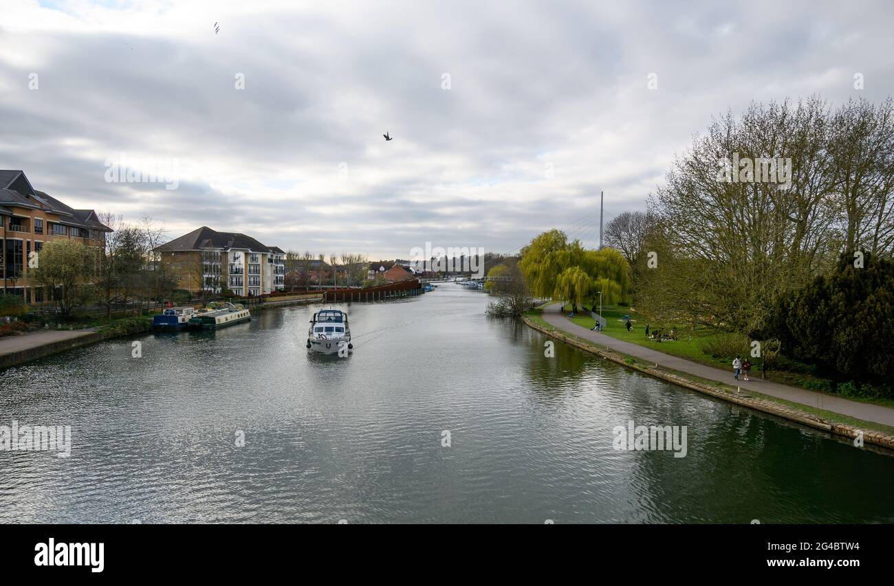 Reading, United Kingdom - April 02 2021: View along the river Thames ...