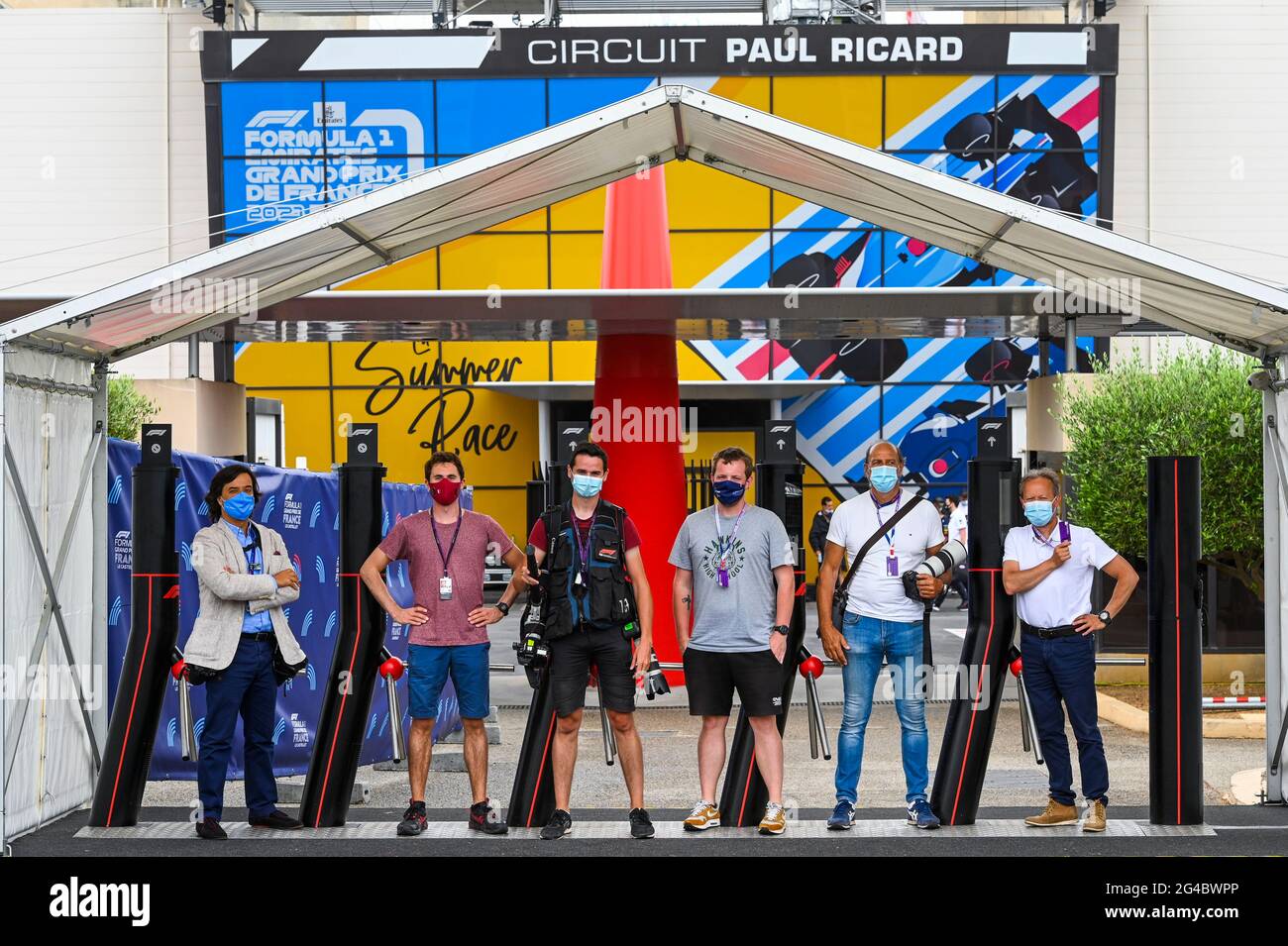 DPPI Photographers and staff during the Formula 1 Emirates Grand Prix ...