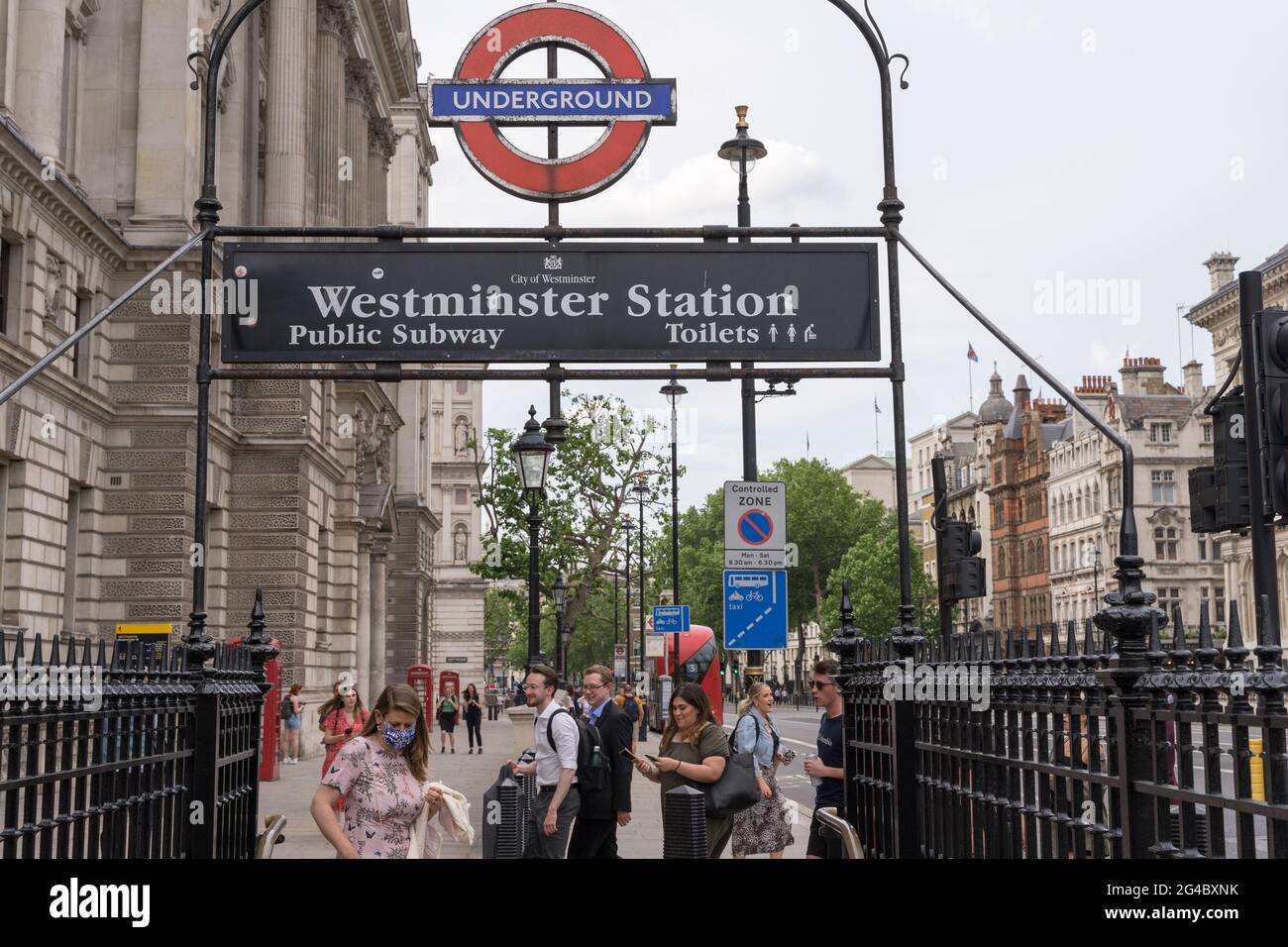 Entrance westminster underground station london hi-res stock ...