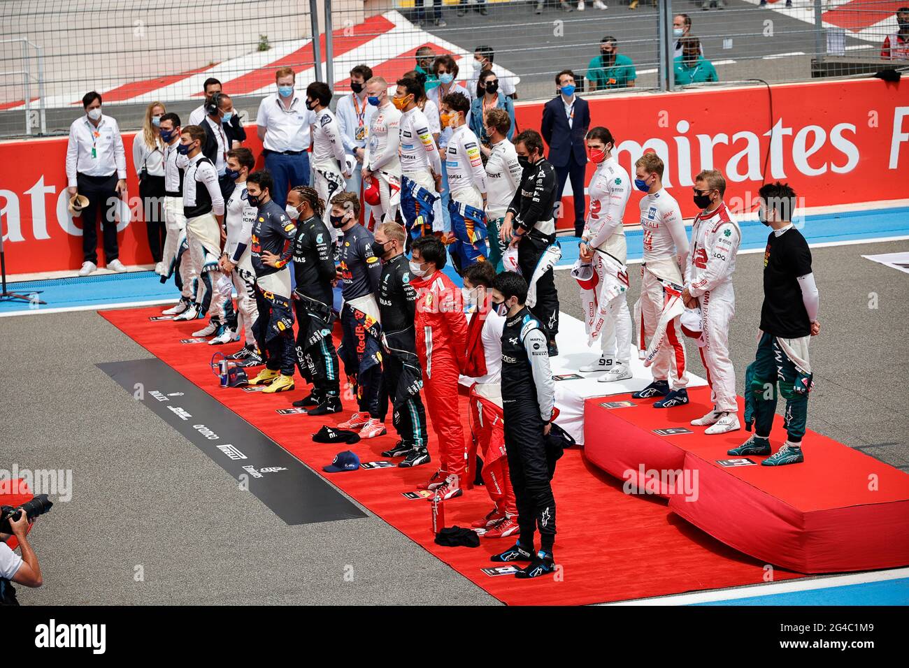 Drivers race as one ceremony during the Formula 1 Emirates Grand Prix ...