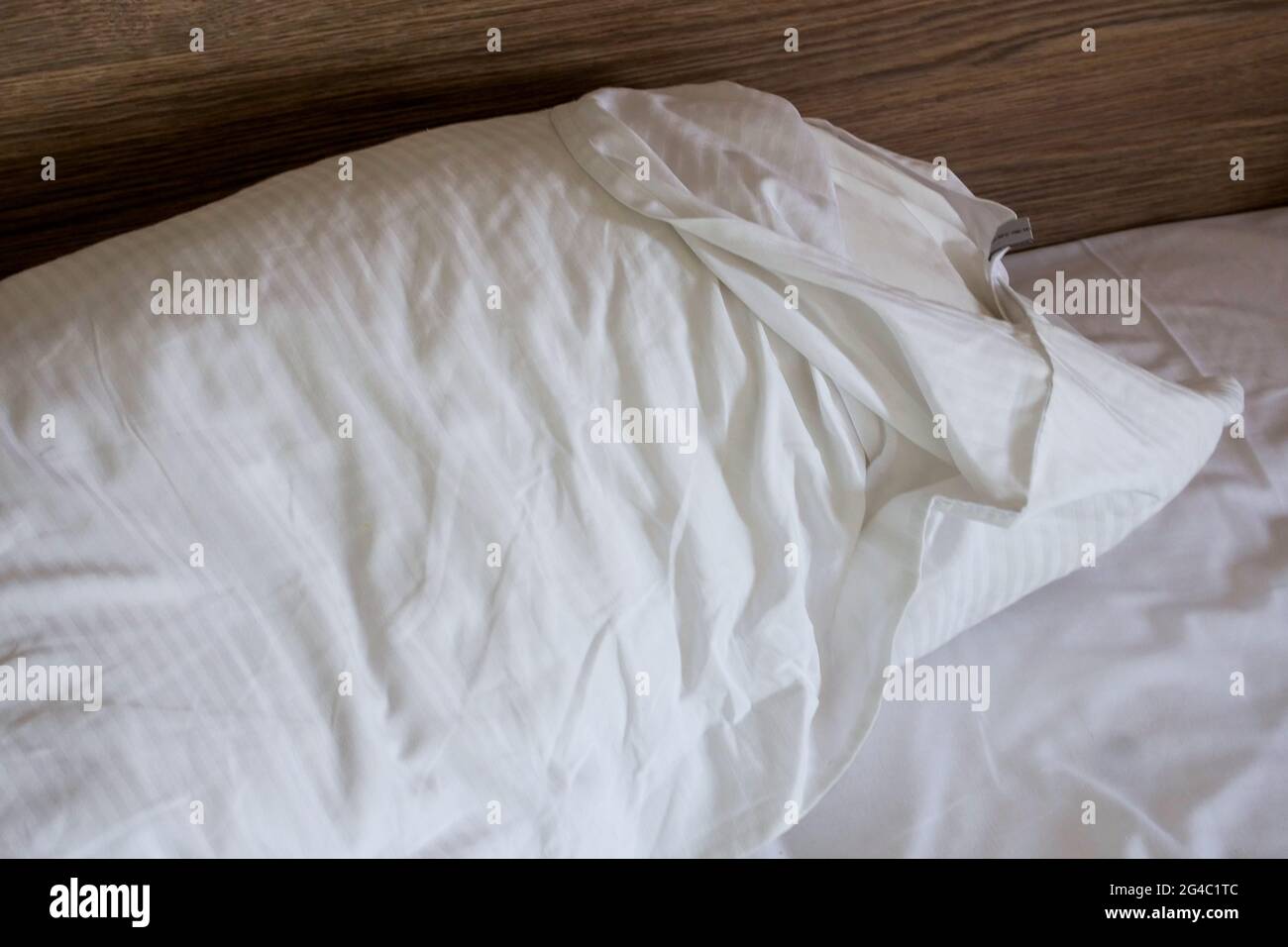 Dormir solo hi-res stock photography and images - Alamy