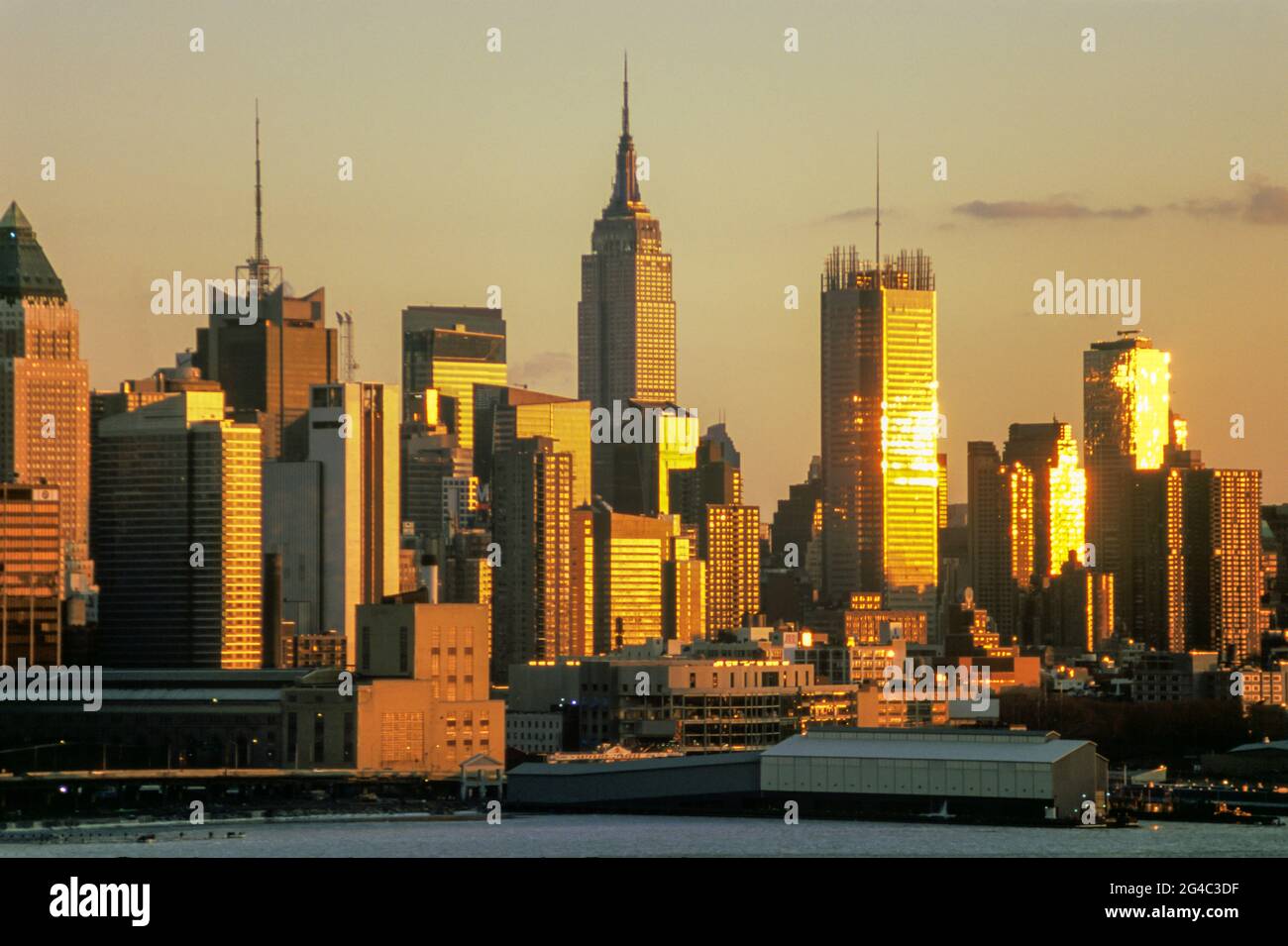 2007 HISTORICAL MIDTOWN MANHATTAN NEW YORK CITY USA Stock Photo - Alamy