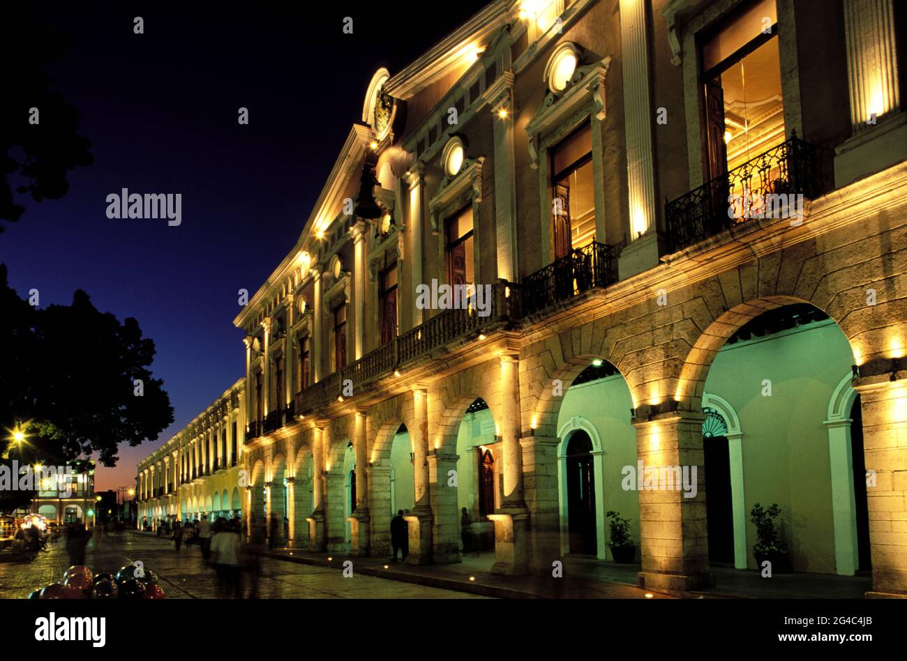 MEXICO, MERIDA CITY (YUCATAN PENINSULA), MUNICIPAL PALACE ON MAYOR ...