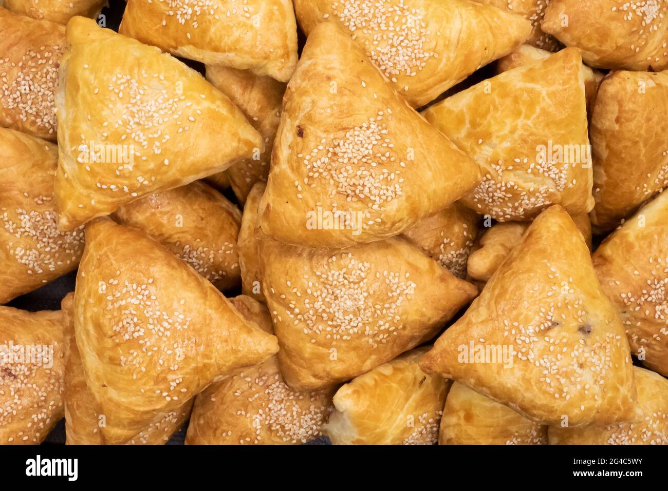 Sesame triangle hi-res stock photography and images - Alamy