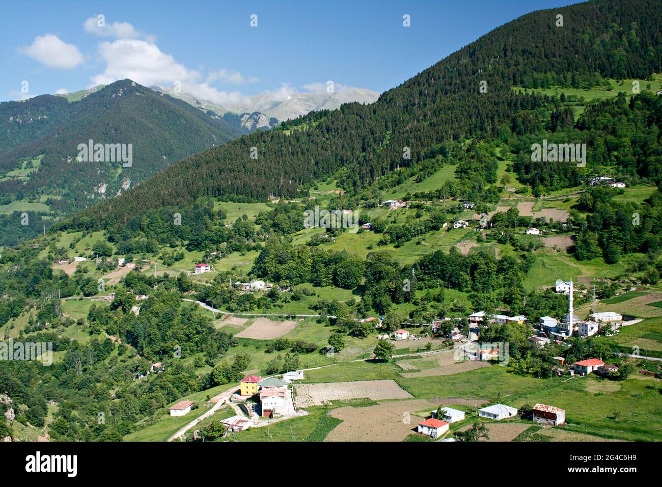Trabzon houses hi-res stock photography and images - Alamy