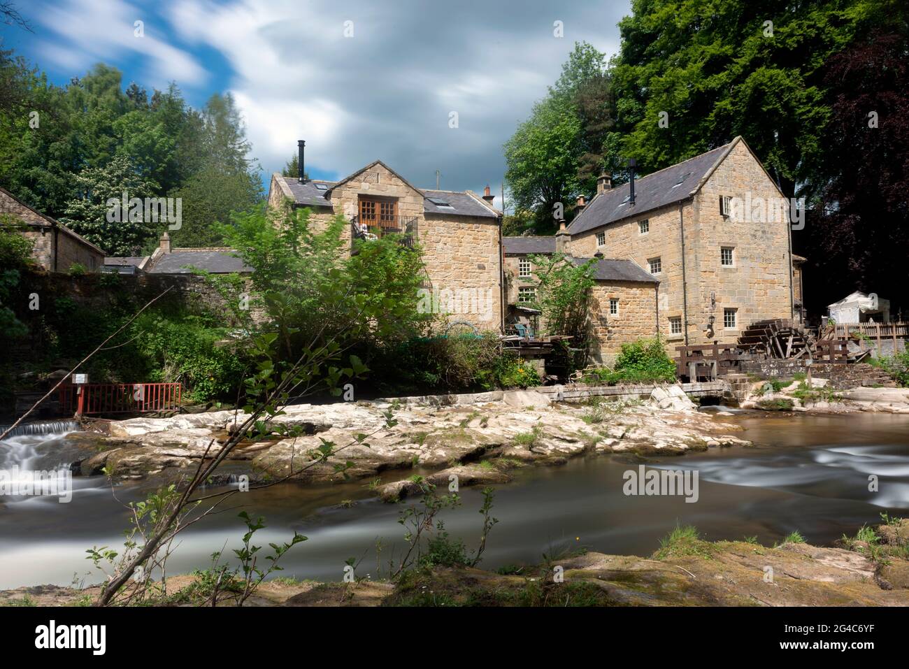 Thrum hi-res stock photography and images - Alamy