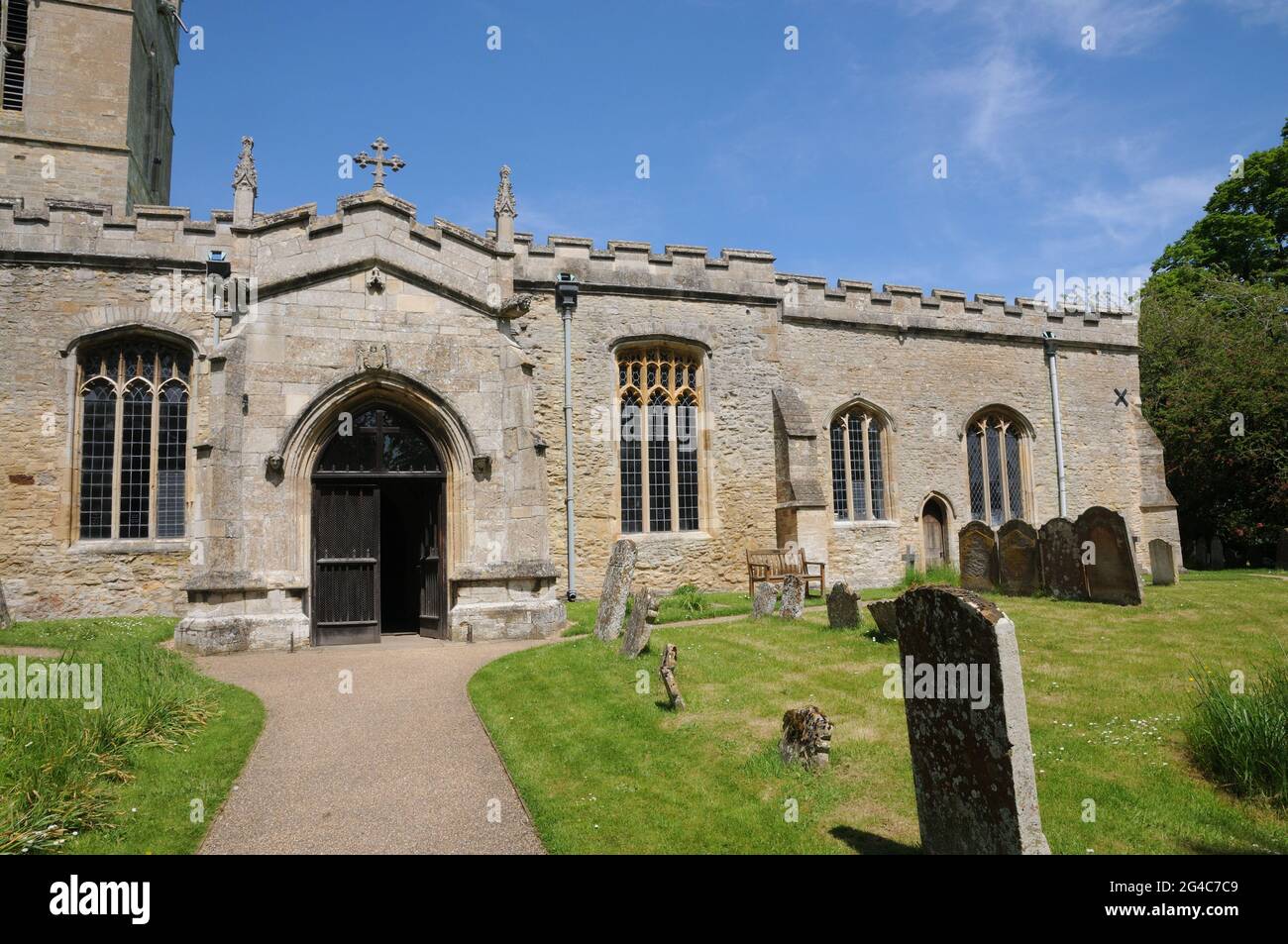 Church of all saints riseley hi-res stock photography and images - Alamy