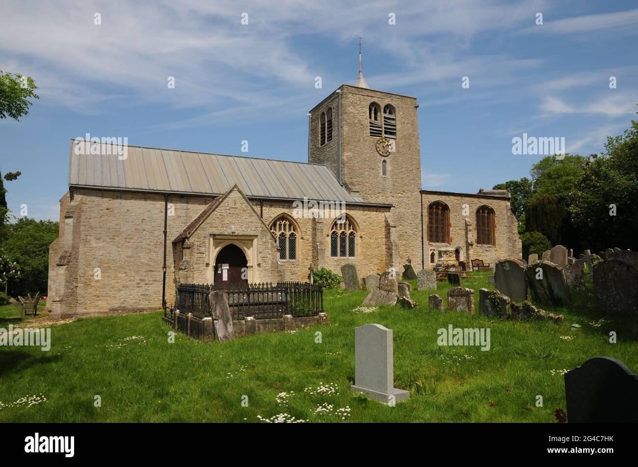 St Peter's Church, Thurleigh, Bedfordshire Stock Photo - Alamy