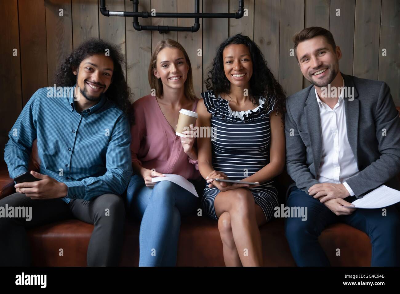 Queue management hi-res stock photography and images - Alamy