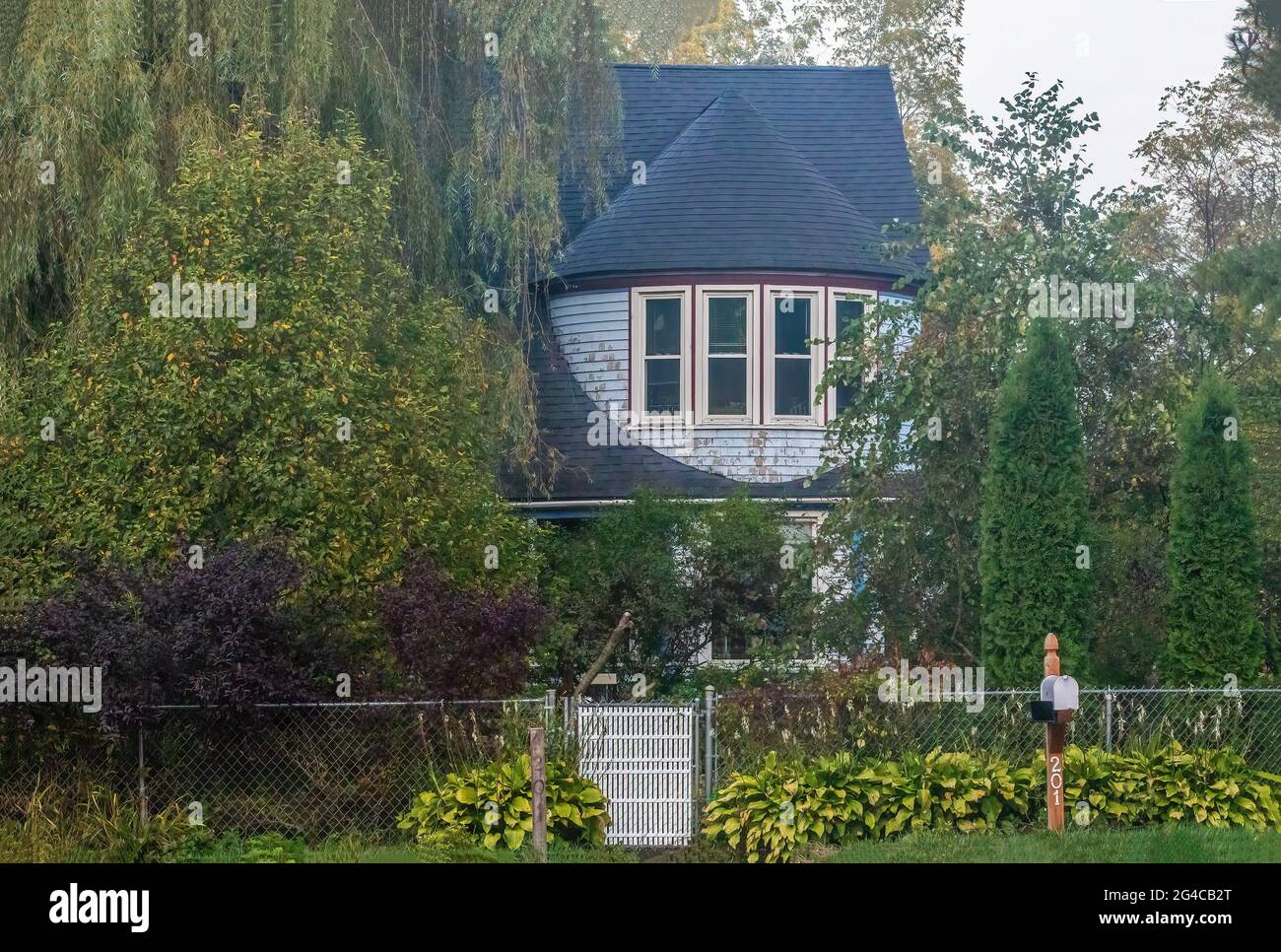 Interesting windows hi-res stock photography and images - Alamy