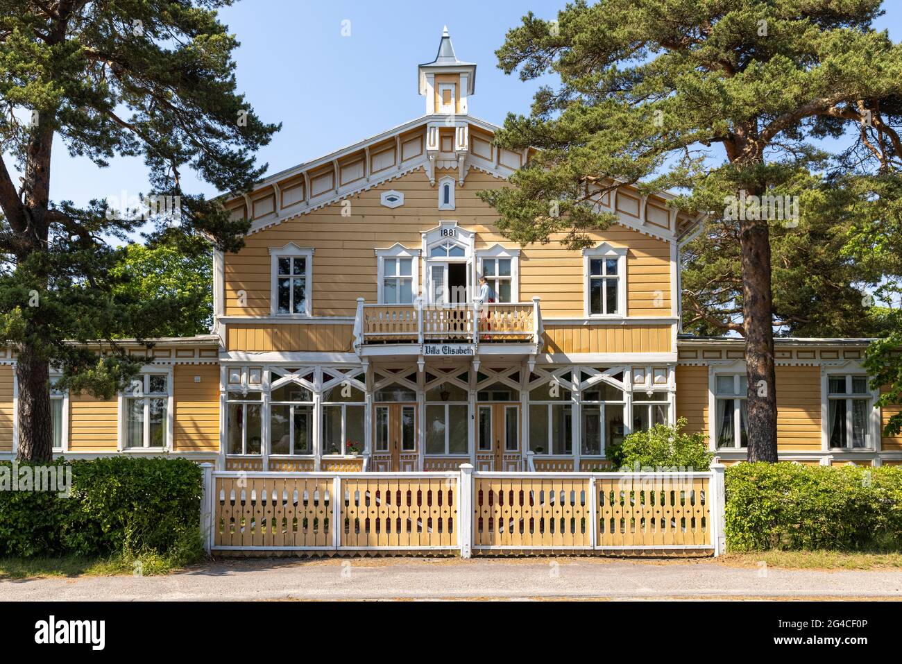Traditional wooden buildings are typical in Hanko cityscape Stock Photo ...