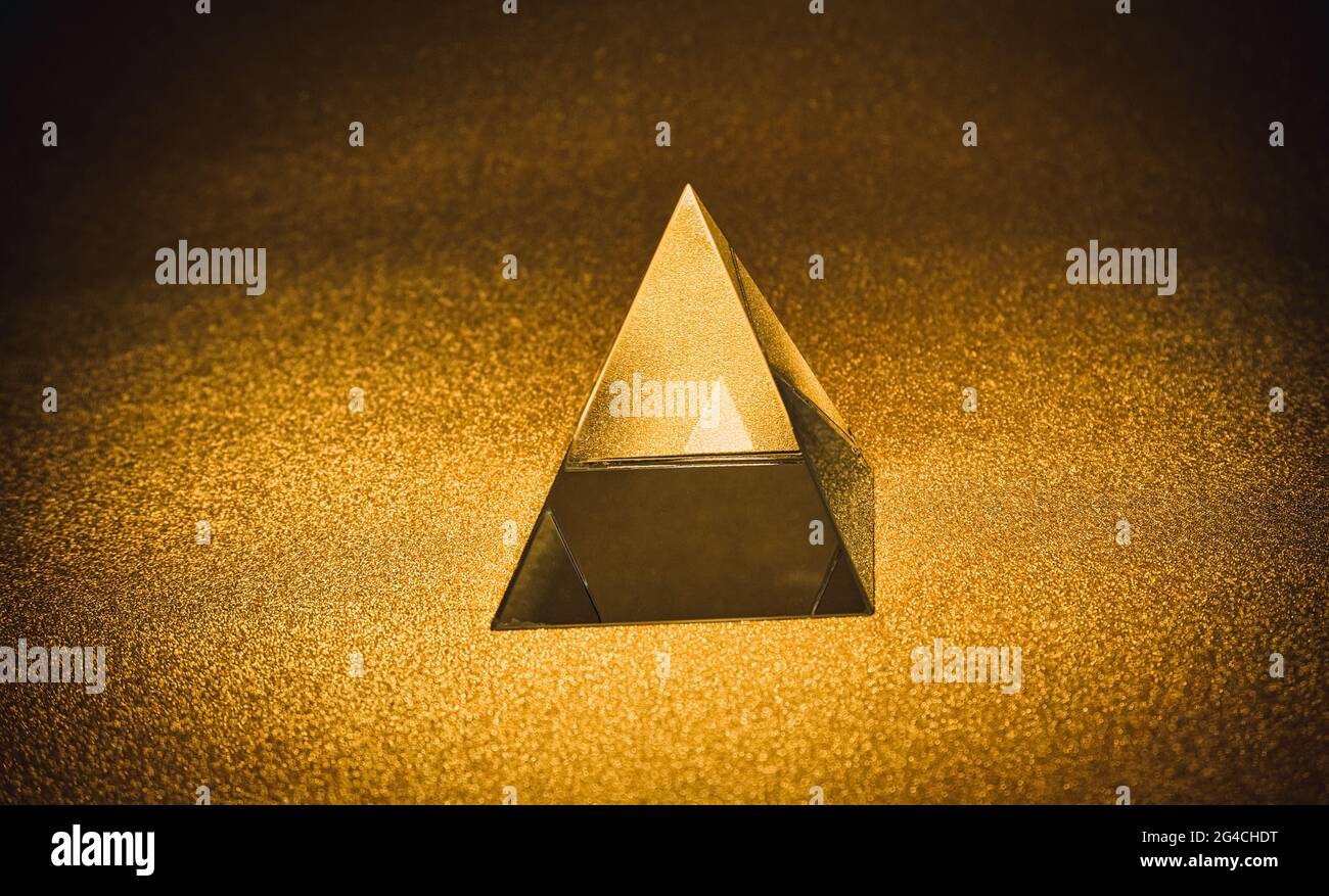 Crystal pyramid hi-res stock photography and images - Alamy