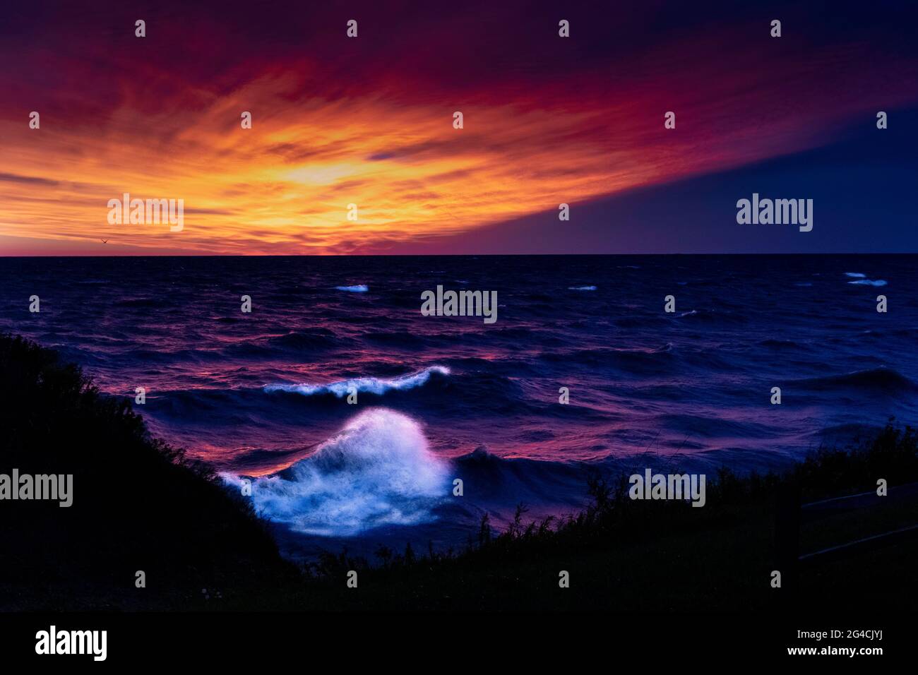 Lake huron storm hi-res stock photography and images - Alamy