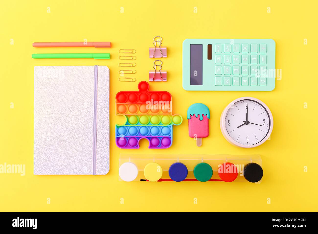 Popit background hi-res stock photography and images - Alamy