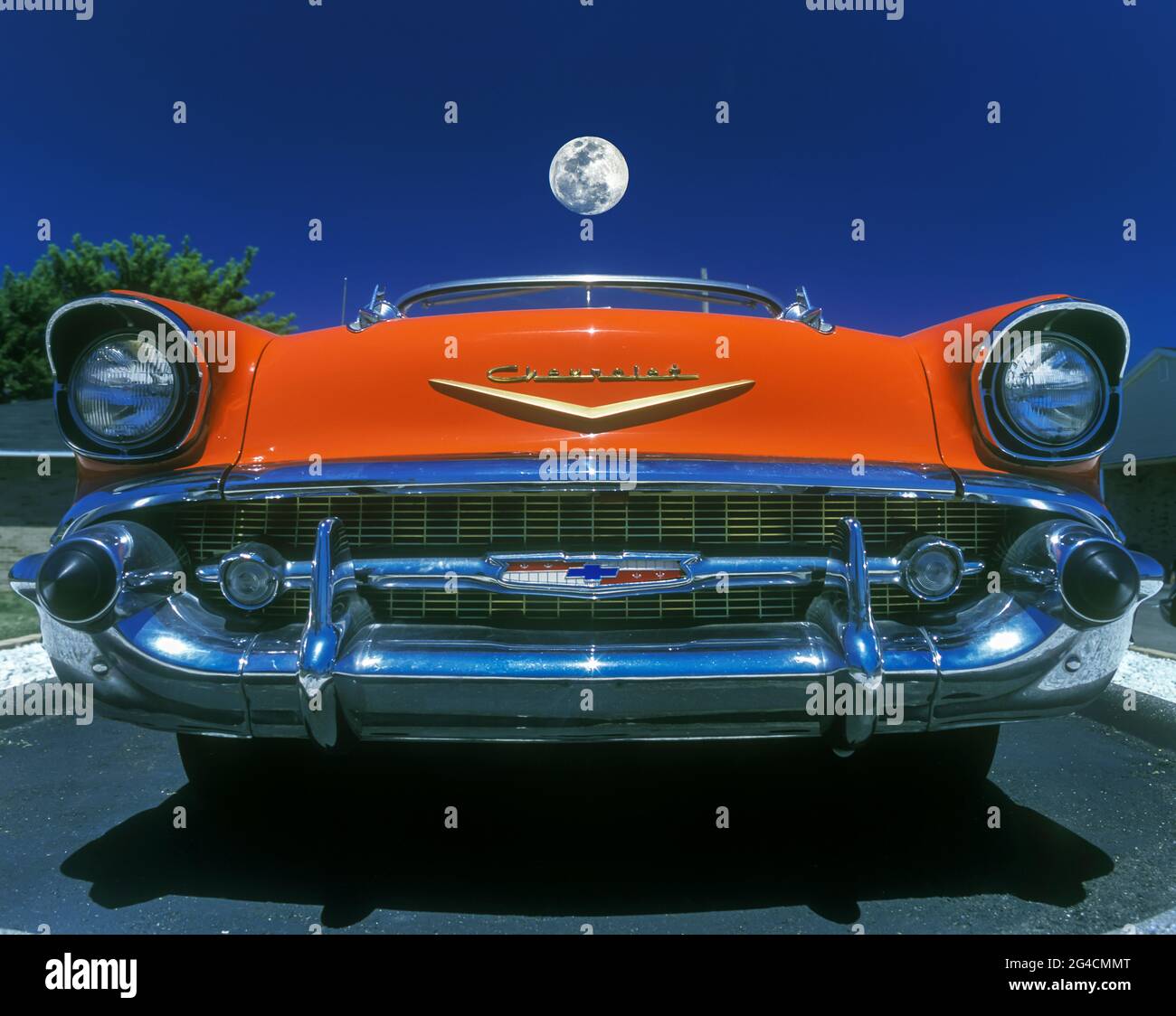 Restored early 2000s hi-res stock photography and images - Alamy