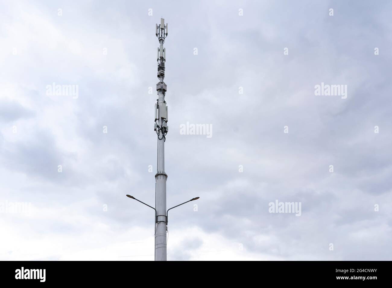 Reciever transmitter hi-res stock photography and images - Alamy