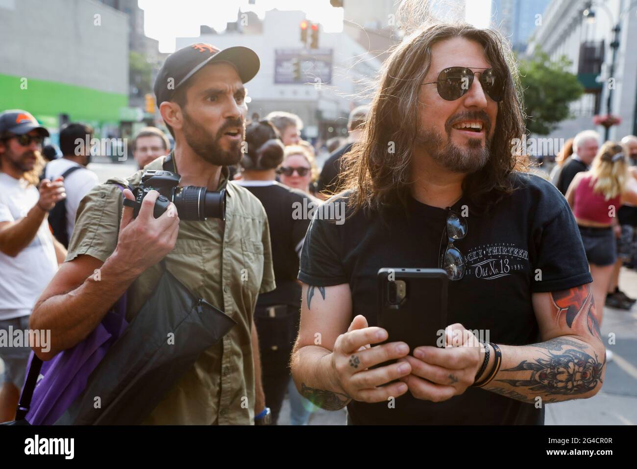 Dave grohl 2021 hi-res stock photography and images - Alamy