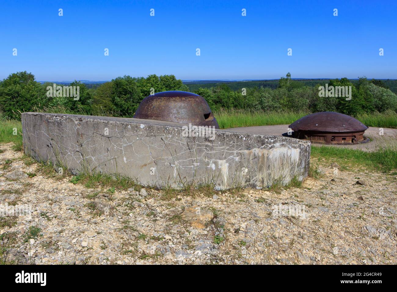 First World War machine gun turrets at Fort Douaumont (Fort de ...