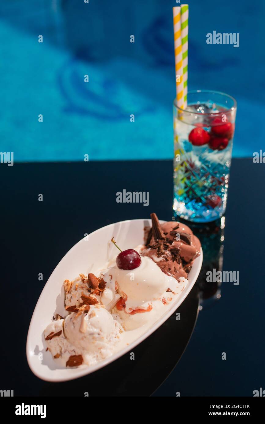 Swimming Pool Ice Cream High Resolution Stock Photography and Images ...