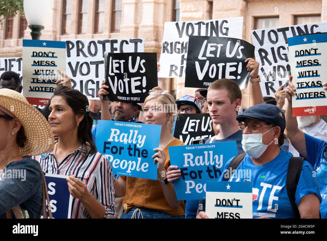 Voting Signs High Resolution Stock Photography and Images - Alamy