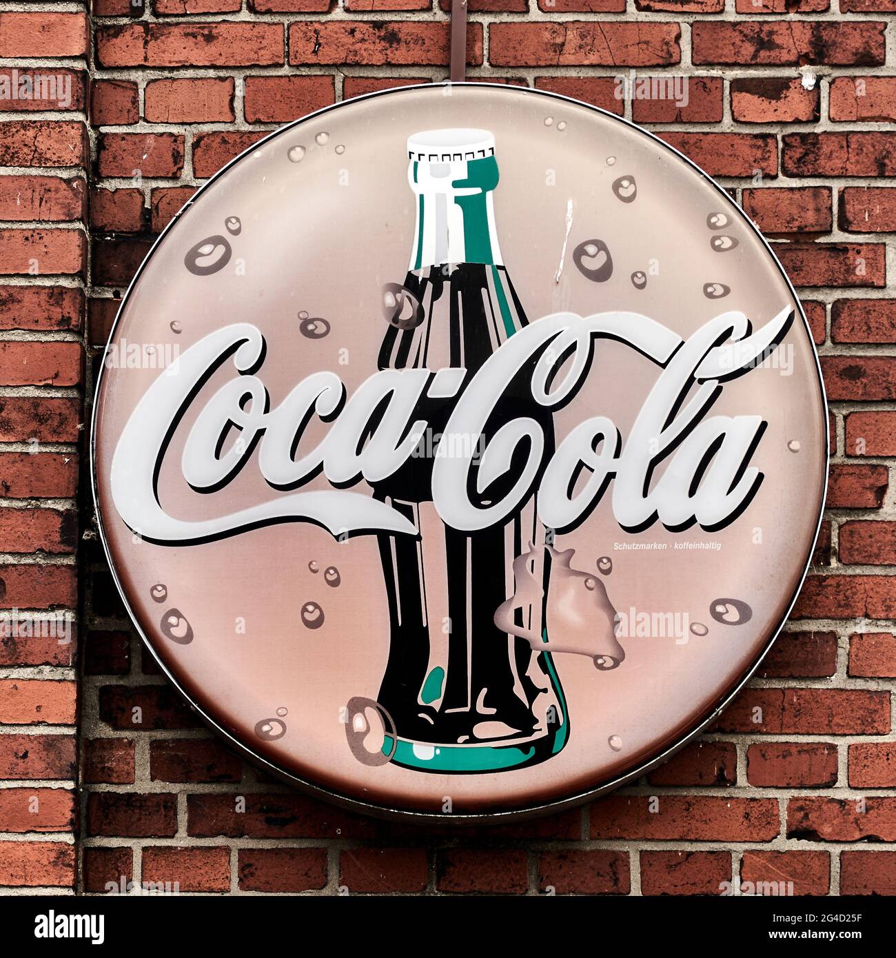 Faded coca cola sign hi-res stock photography and images - Alamy