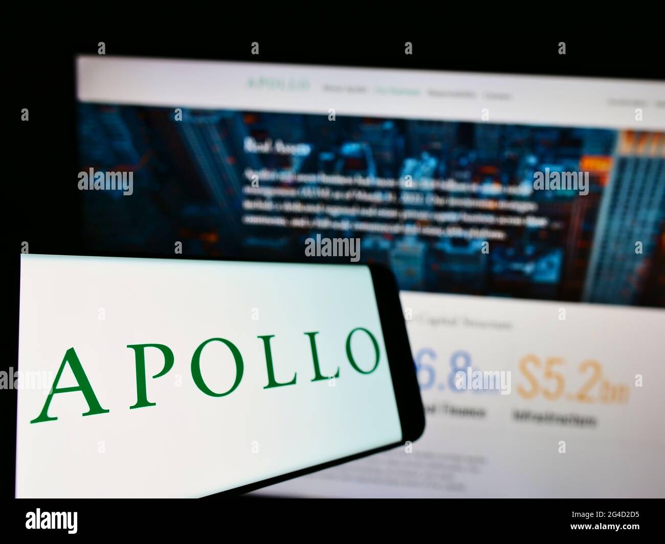 Global management hi-res stock photography and images - Alamy