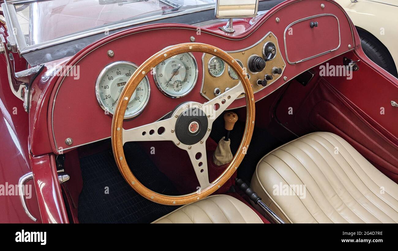 Bordeaux , Aquitaine France - 12 25 2020 : mga MG a sport car retro ...