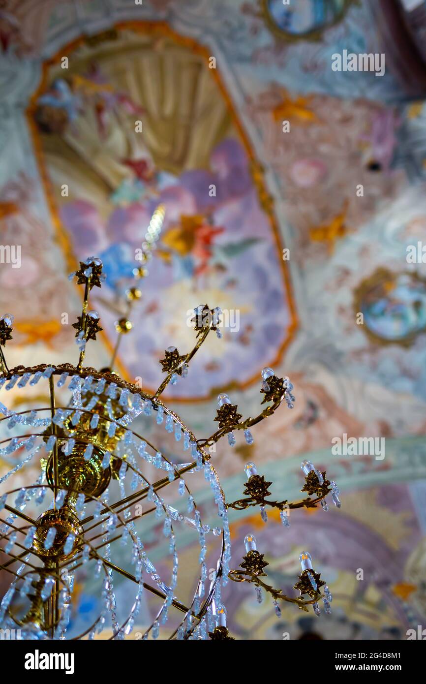 Catholic religious architecture hi-res stock photography and images - Alamy