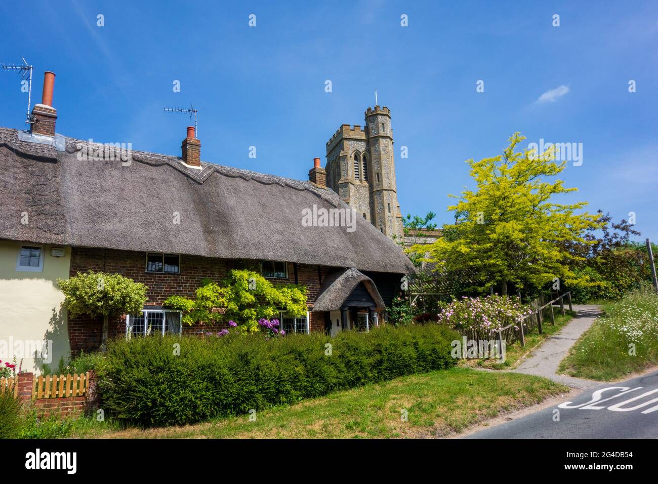 Ellesborough village hi-res stock photography and images - Alamy
