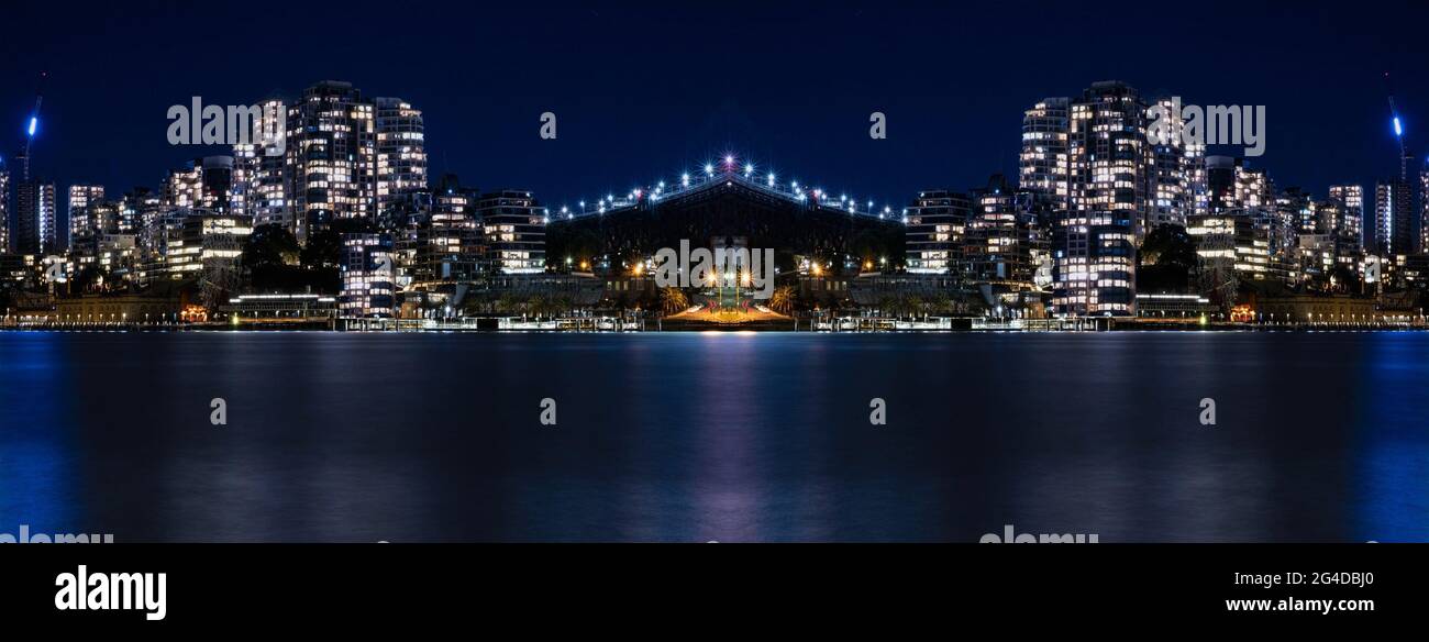 Panorama night view of Sydney Harbour and City Skyline of circular quay ...