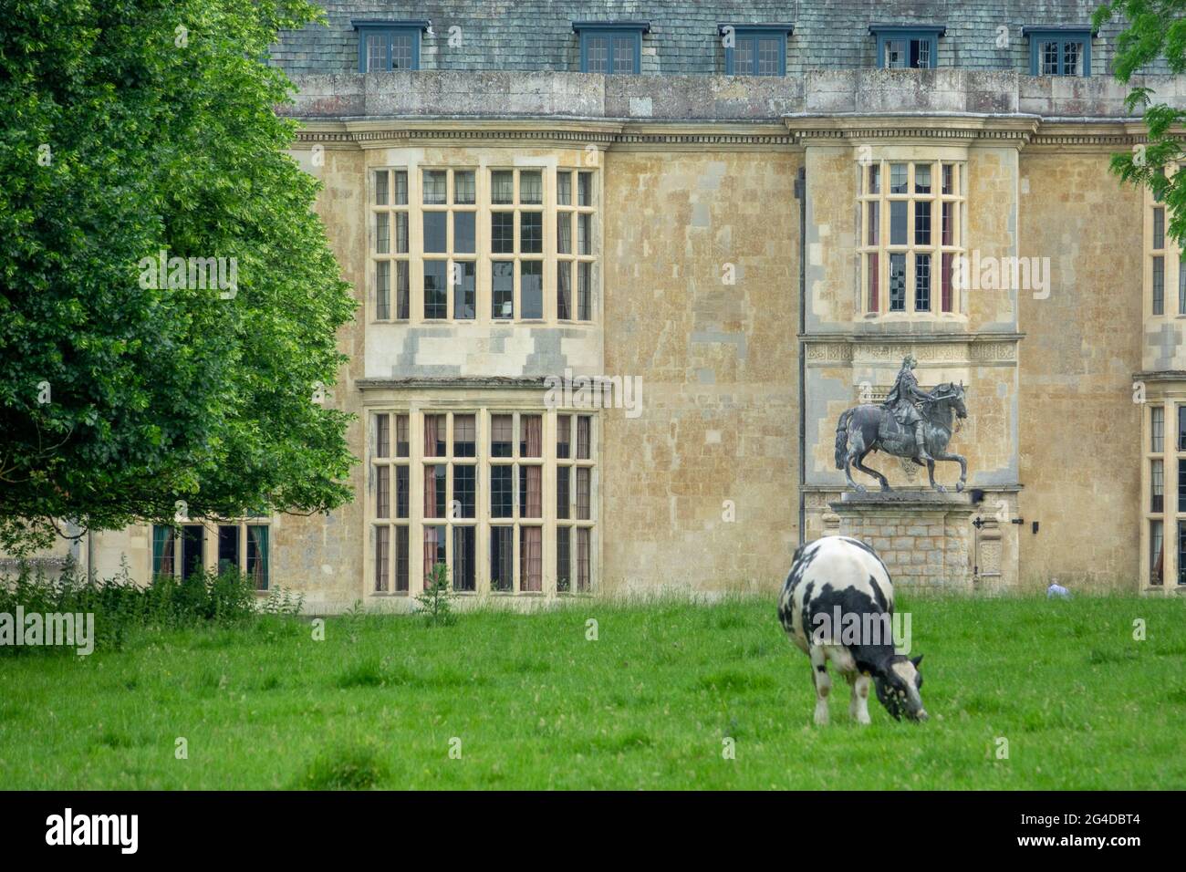 Hartwell house hi-res stock photography and images - Alamy