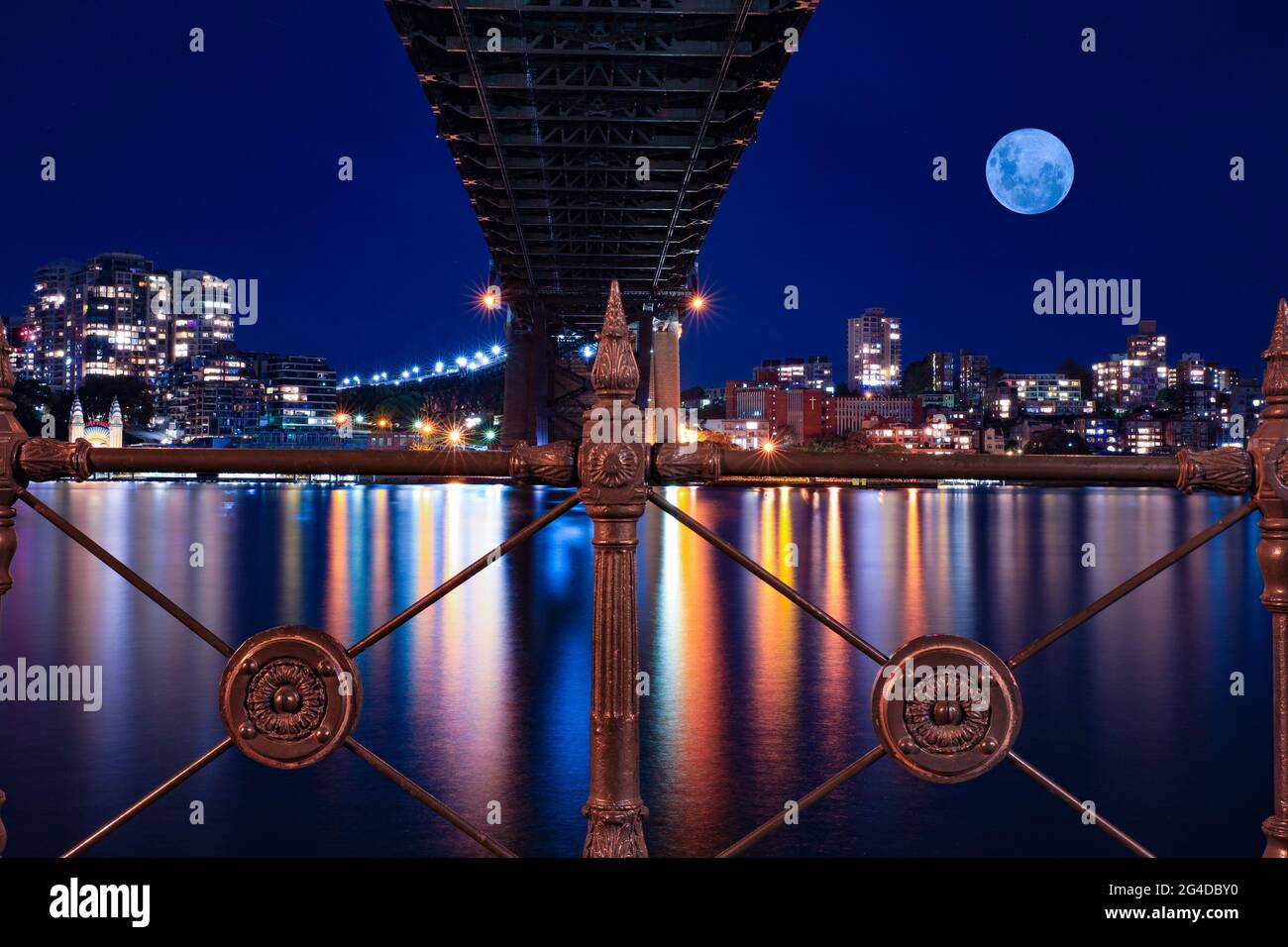 Panorama night view of Sydney Harbour and City Skyline of circular quay ...