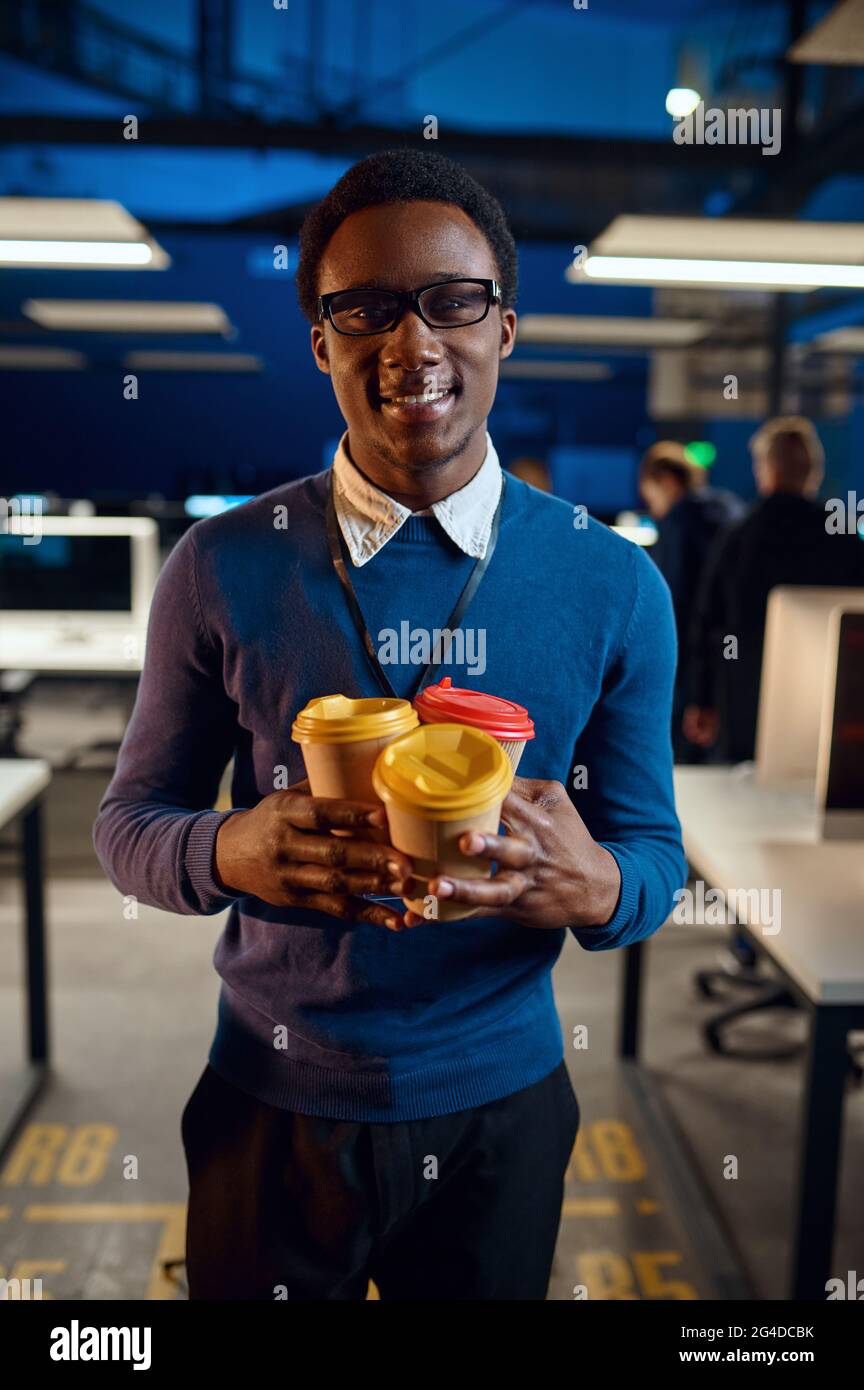 Person holds green screen phone hi-res stock photography and images - Alamy