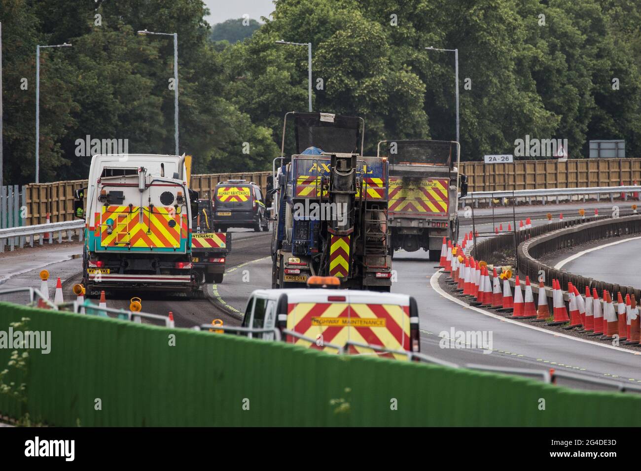 Smart motorway lane closure hi-res stock photography and images - Alamy