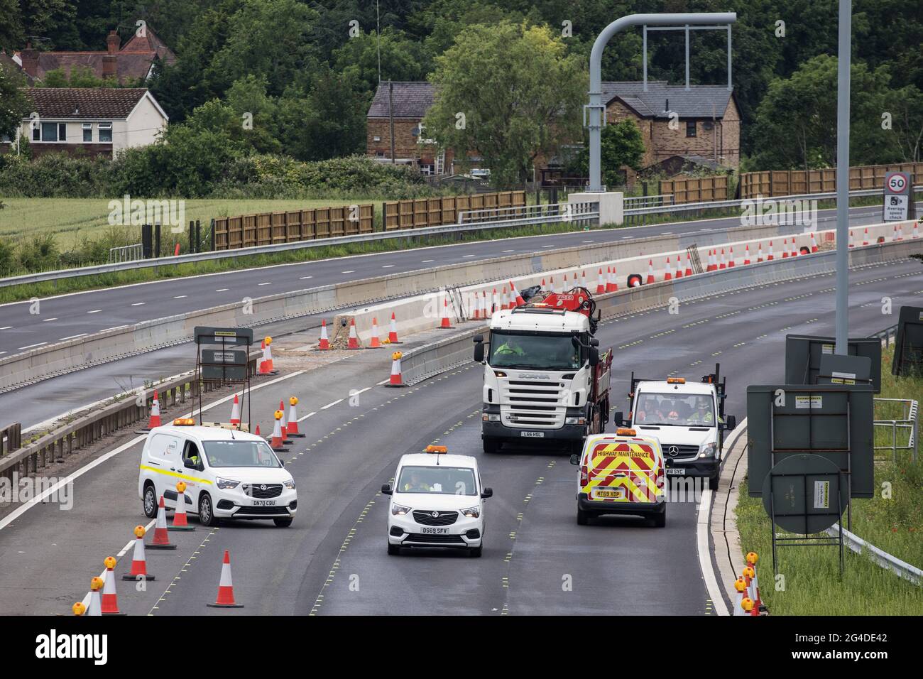 M4 motorway closed hi-res stock photography and images - Alamy