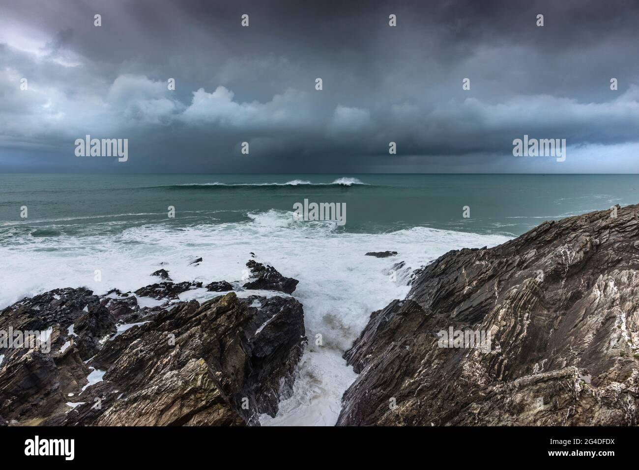 The cribber hi-res stock photography and images - Alamy