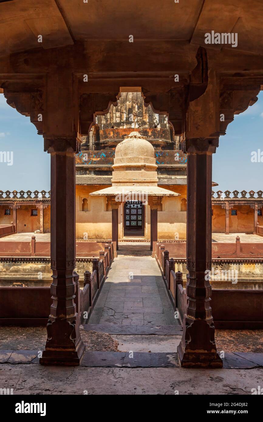 Datia palace in Madhya Pradesh, India Stock Photo - Alamy