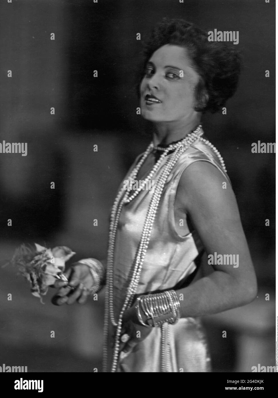 theatre / theater, actor, actress, 1930s, ADDITIONAL-RIGHTS-CLEARANCE ...