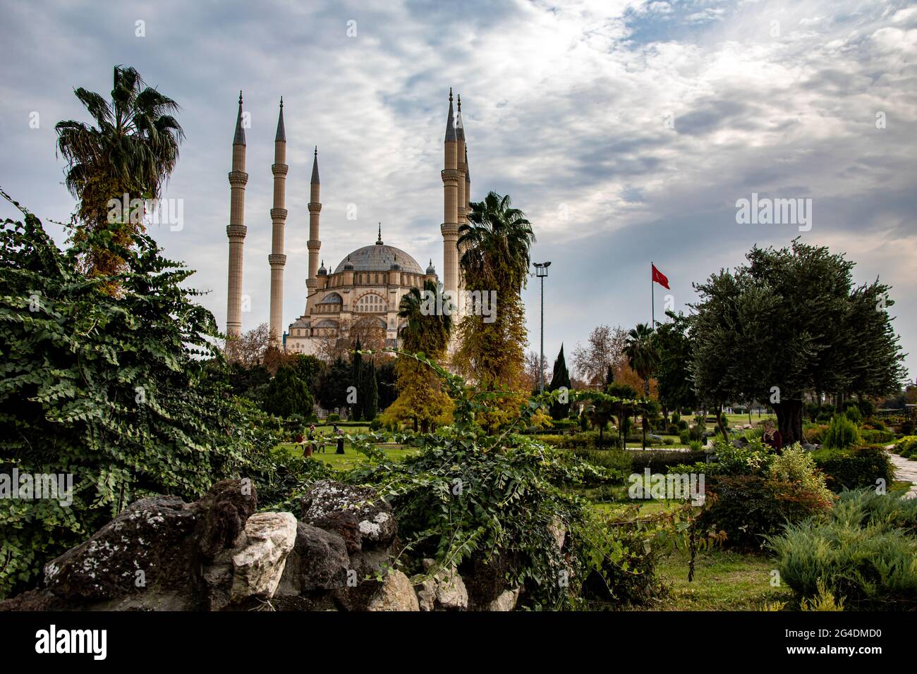 The great mosque with high minarets, which has high shooting quality ...