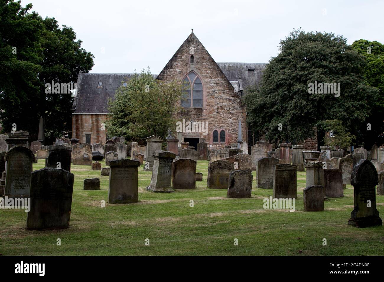 Old churchyard the Auld Kirk in Ayr Scotland Stock Photo - Alamy