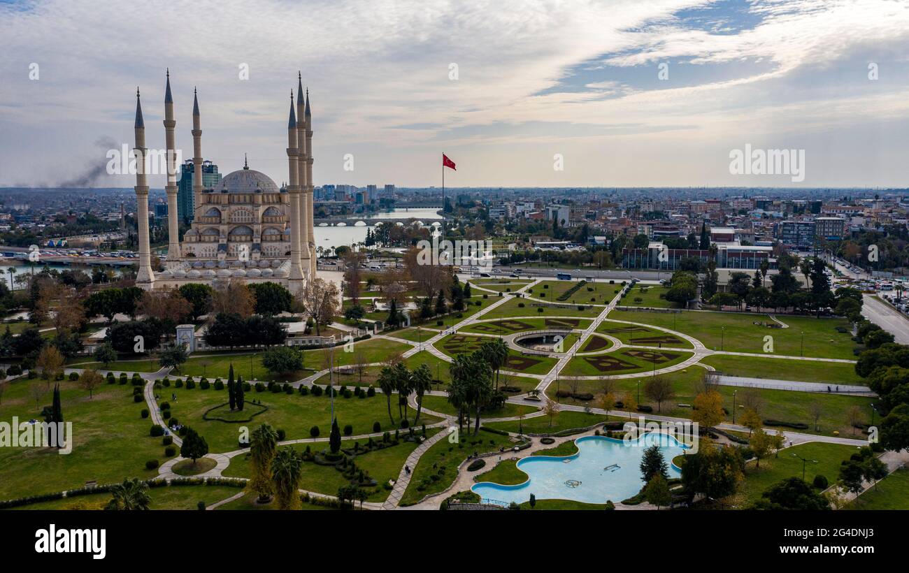 The great mosque with high minarets, which has high shooting quality ...