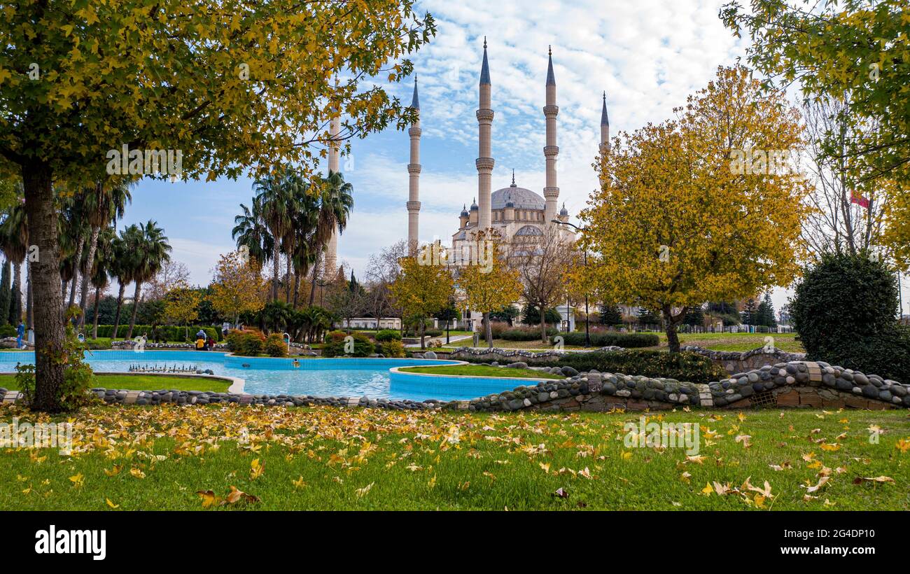 The great mosque with high minarets, which has high shooting quality ...