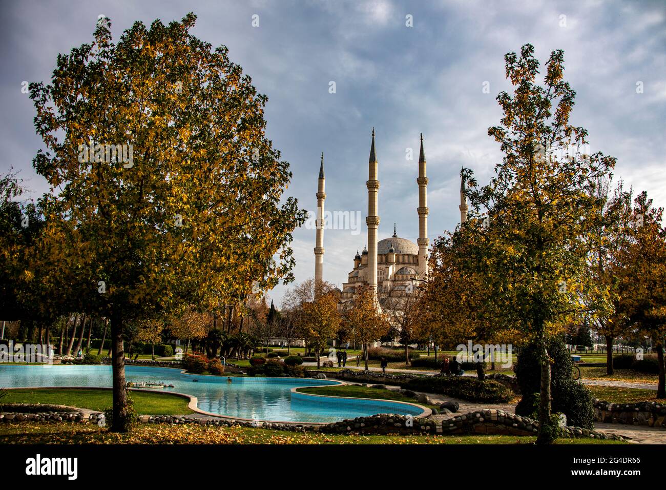 The great mosque with high minarets, which has high shooting quality ...