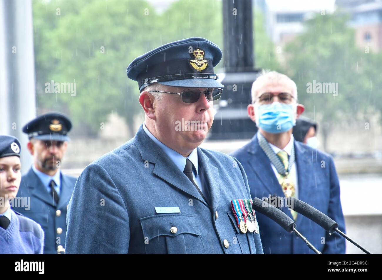 Air vice marshal simon edwards ma raf hi-res stock photography and ...