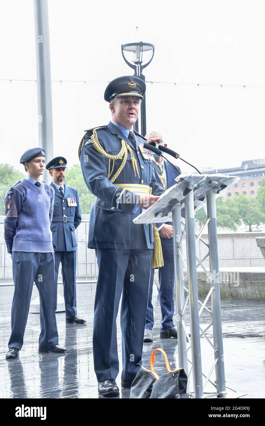 Air vice marshal simon edwards ma raf hi-res stock photography and ...