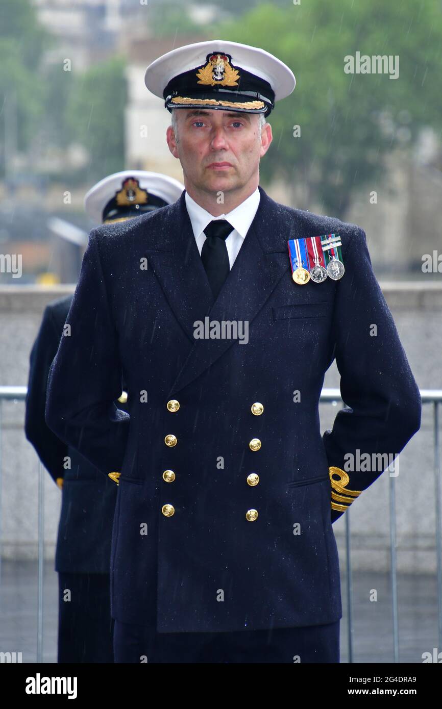 Royal navy commodore hi-res stock photography and images - Alamy