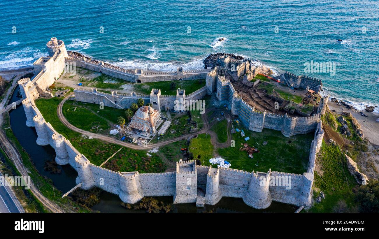 High quality spectacular view of castles in harmony with sky and sea ...