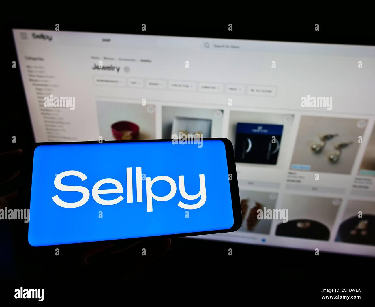 Sellpy hi-res stock photography and images - Alamy