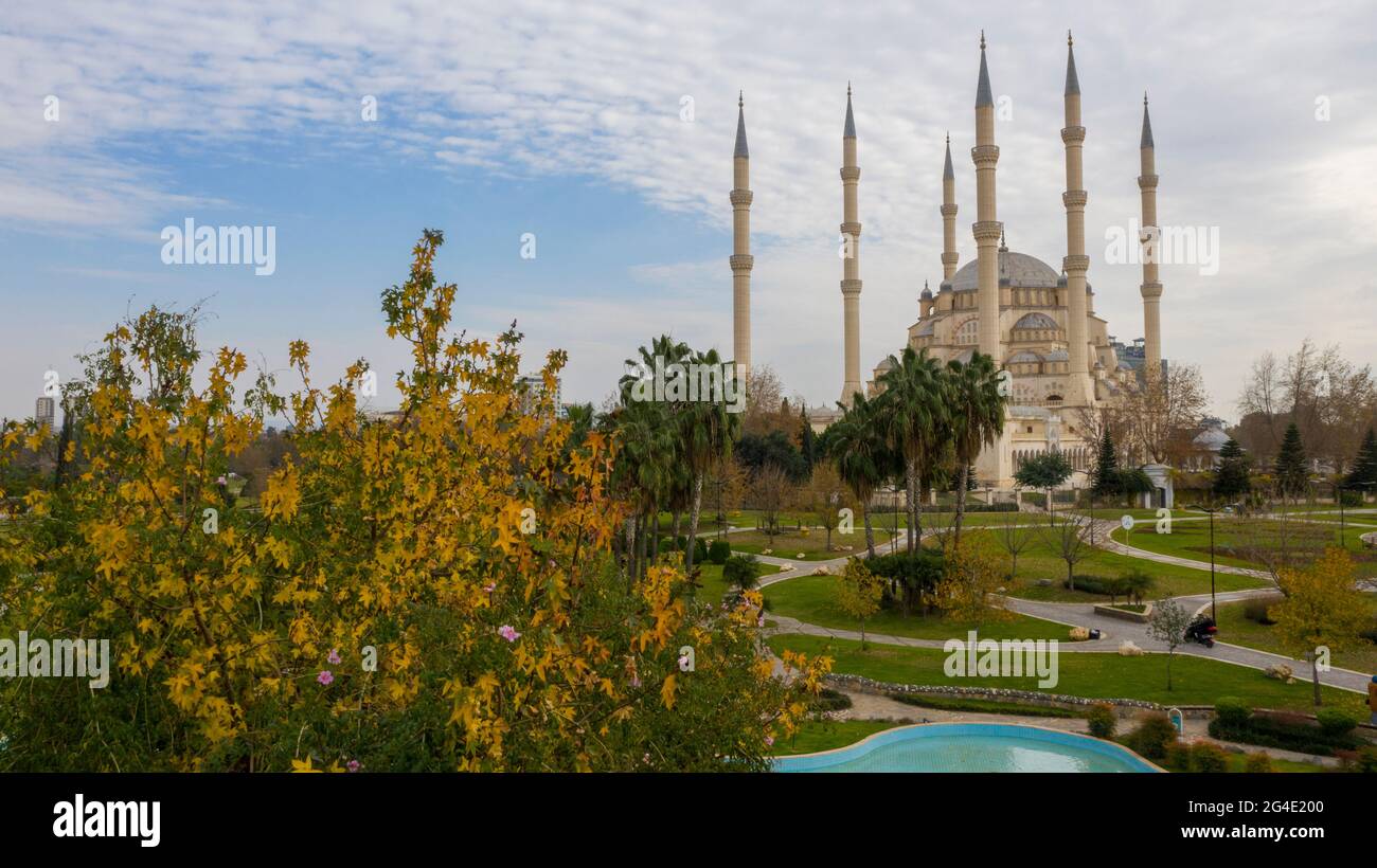 The great mosque with high minarets, which has high shooting quality ...