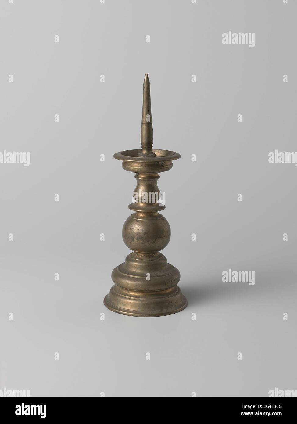 Candlestick with profiled trunk and foot. Foot, trunk and fat catcher ...